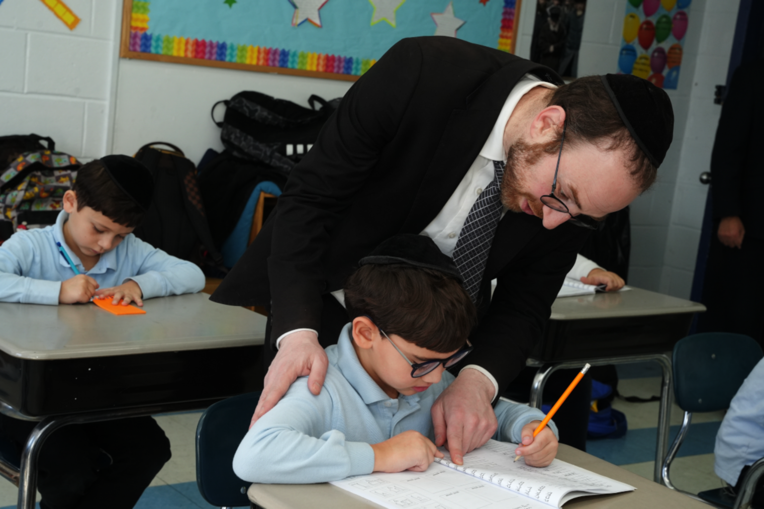 Home - Yeshivat Lev Torah